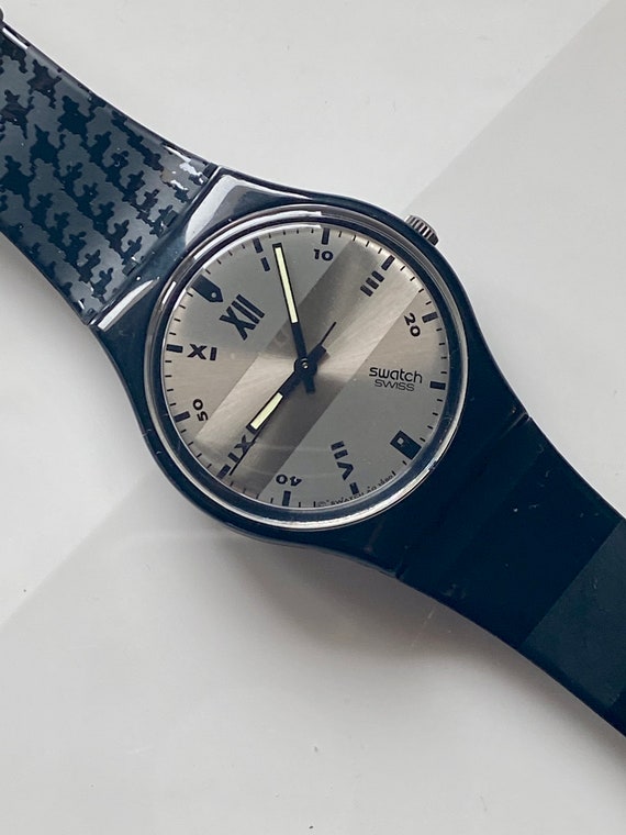 new vintage 1990 swatch - Gem