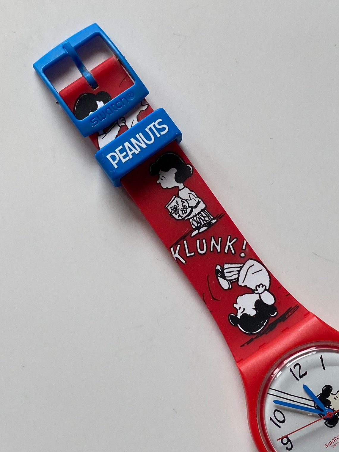New Swatch Watch Peanuts Special Klunk SO28Z106 Lucy Snoopy - Etsy