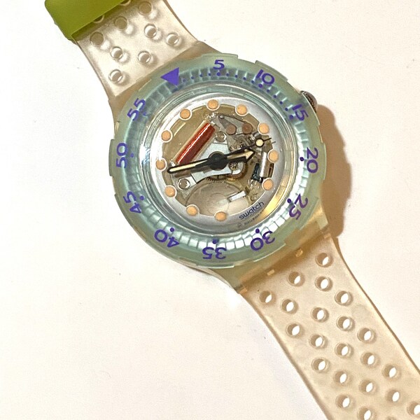 Vintage Bubble Watch - Etsy