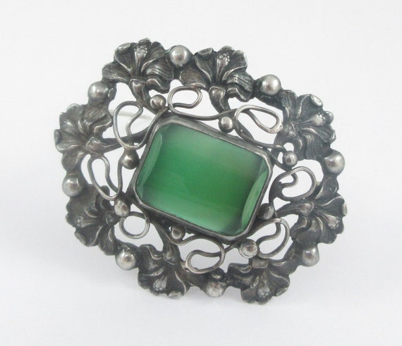 Art Nouveau Sterling Silver Chrysoprase Floral Brooch… - Gem Art Nouveau Sterling Silver Chrysoprase Floral Brooch… - Gem