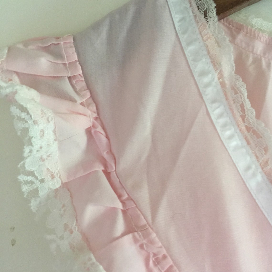 Vintage Baby Pink Ruffle Lace Trim Pregnancy Vintage Night - Etsy