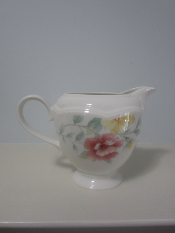 floral decoration 5 inches tall Johnson Brothers large creamer fine ...