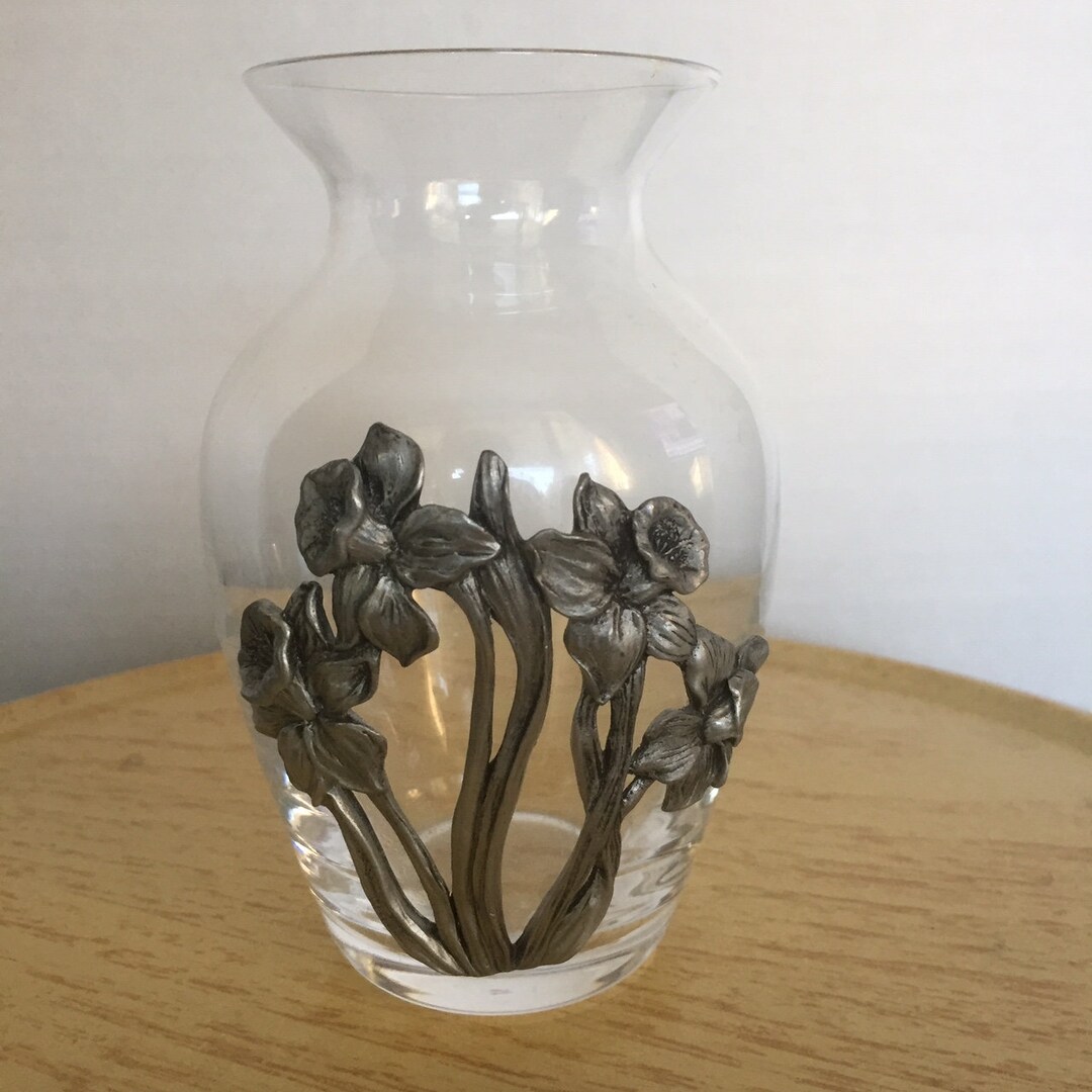 Glass and Pewter, Seagull Pewter Vase, Daffodils Design, Small Vase, 4. ...