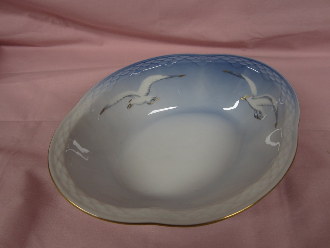 Bing and Grondahl, Oval Serving Bowl, Seagull Pattern, 1960s, 8.5 X 6. ...