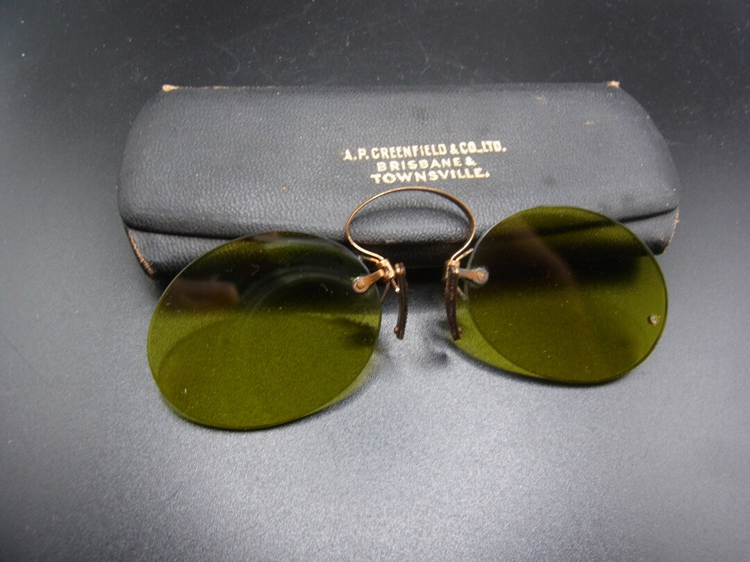 Antique Australian Green Tinted Pince Nez Glasses With Aluminium Case ...