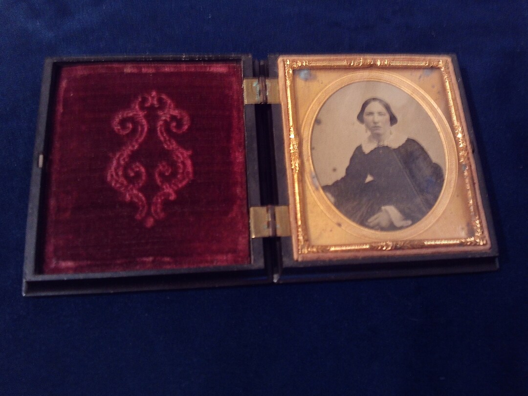 Antique English Victorian Ambrotype Glass Plate Photograph in Original ...