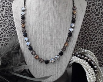 SNOW LEOPARD Black, White, Tan Crystal Necklace. Onyx and Crystal, Lt ...