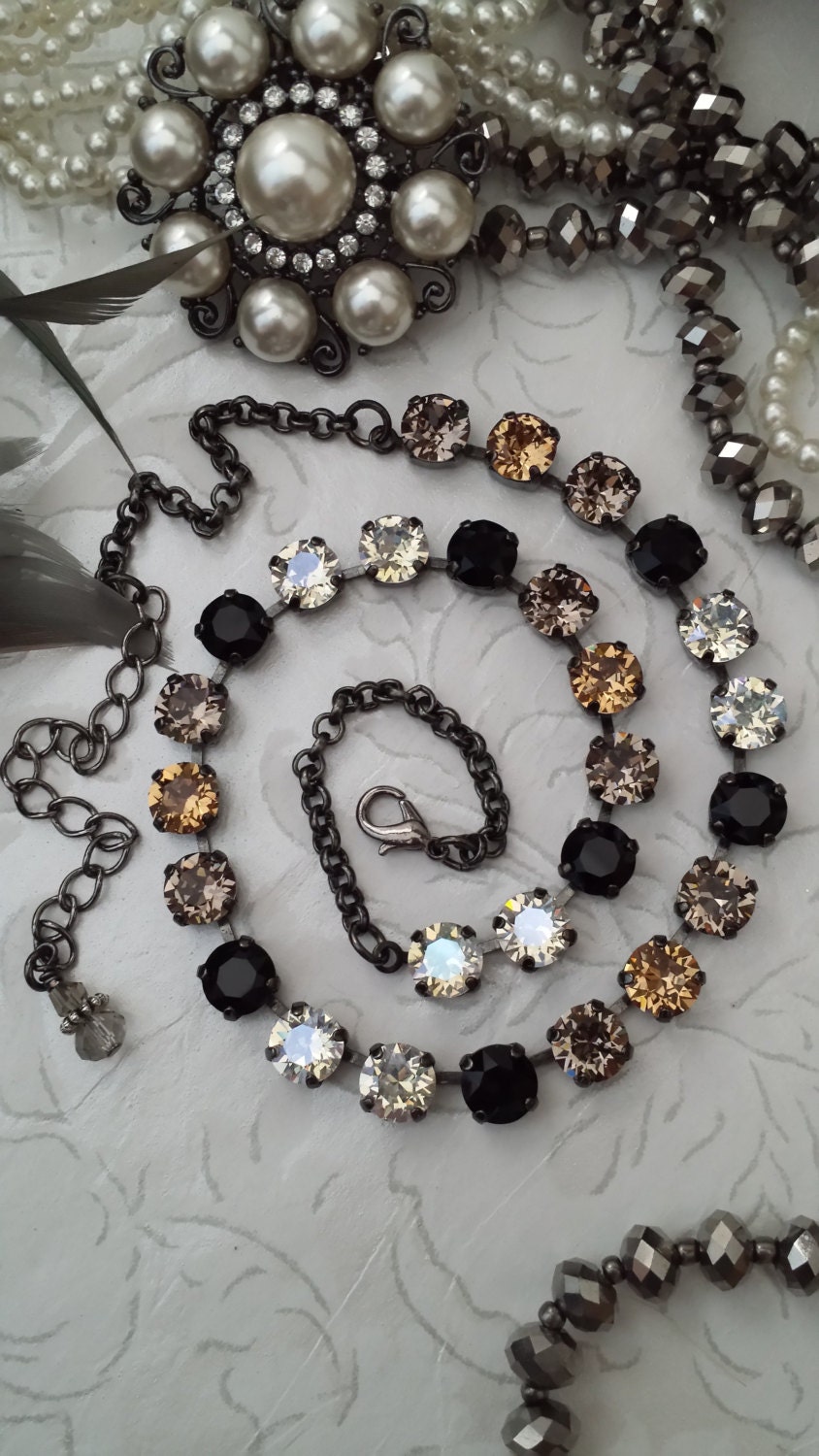 SNOW LEOPARD Black White Tan Crystal Necklace. Onyx and - Etsy