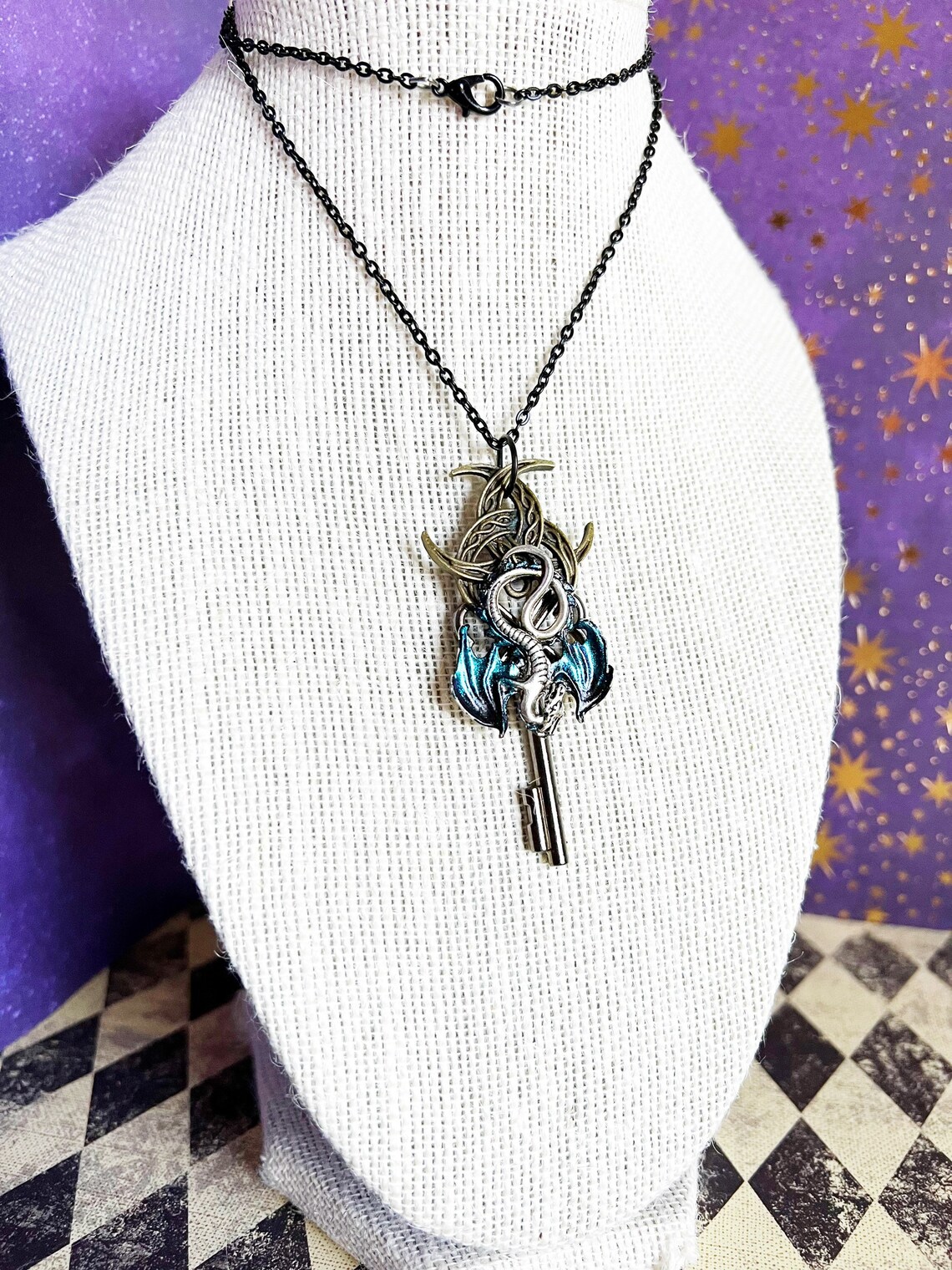 Crystal Dragon Key Dragon Necklace Dungeons and Dragons - Etsy
