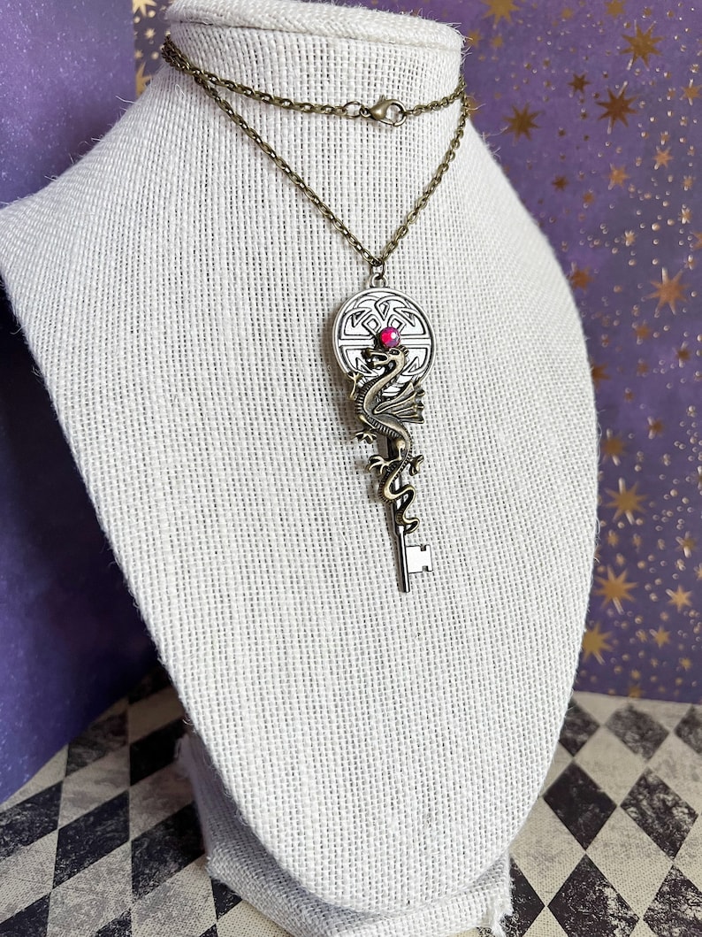 Crystal Dragon Key Dragon Necklace Dungeons and Dragons - Etsy