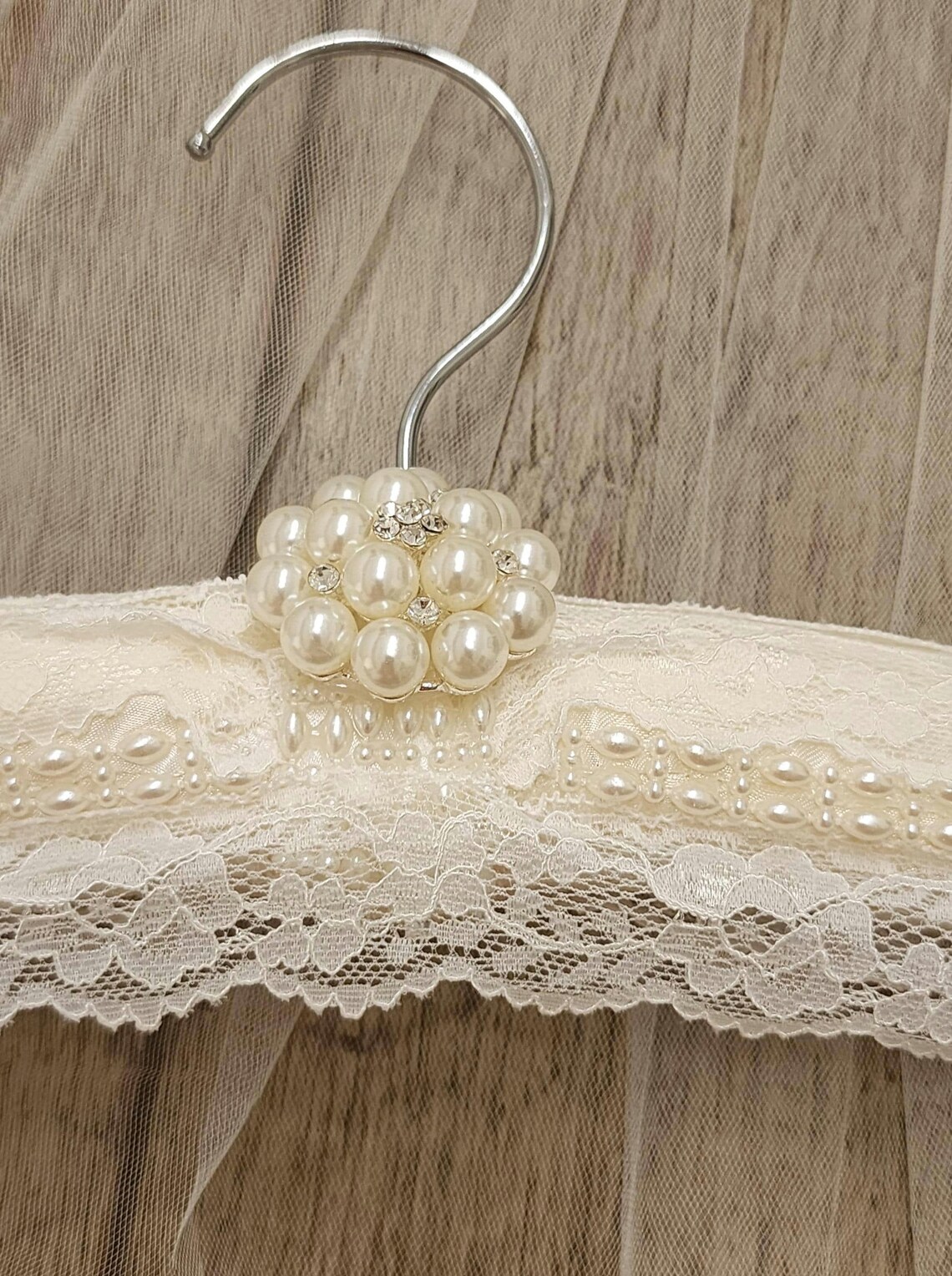 Lace Wedding Dress Hanger: Pearl Rhinestone, Ivory Lace, Brides Gift - Etsy