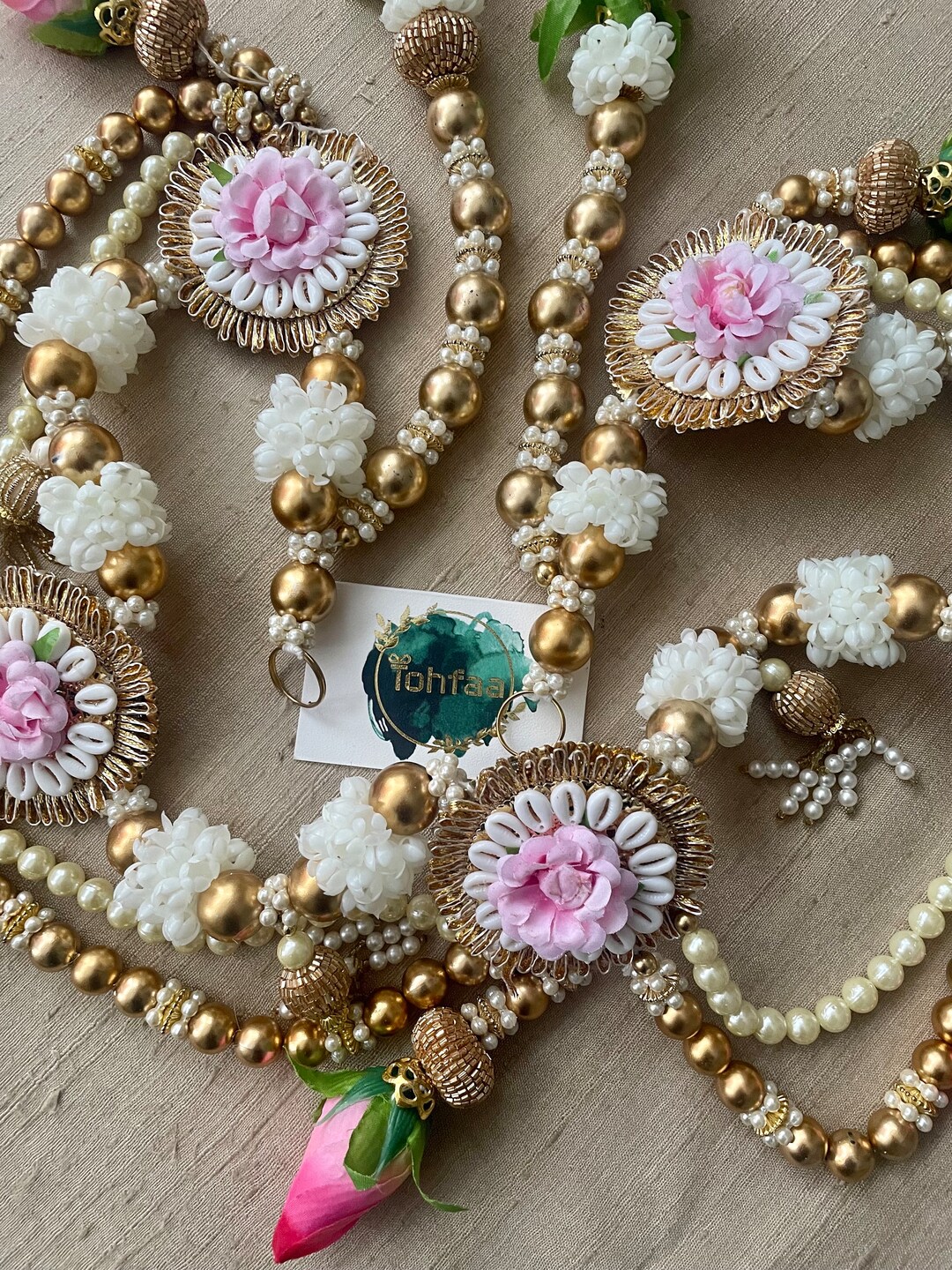 Surabhi Toran Thiran Detailed With Lakshmi Ji’s Favourite Cowrie Kaudi ...