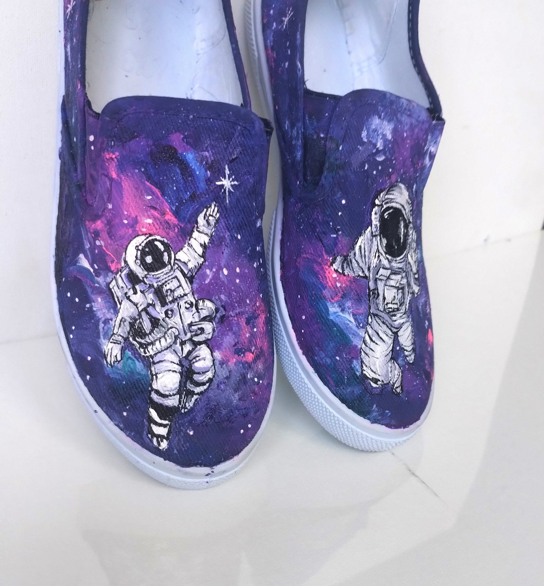 Custom Hand-painted Astronaut Galaxy Shoes - Etsy