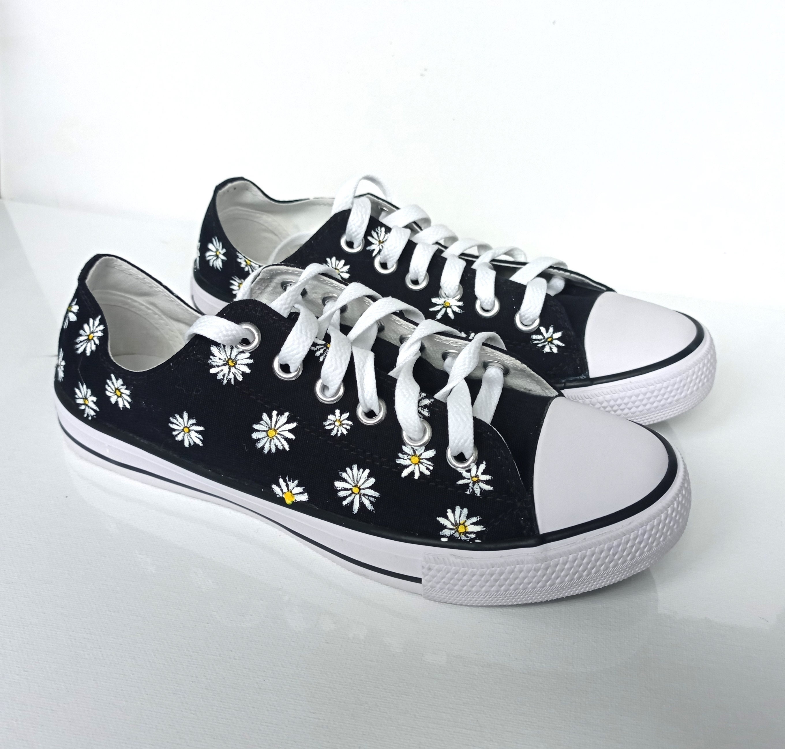Custom Daisy Shoes, Hand Painted Daisy Flower Sneakers - Etsy