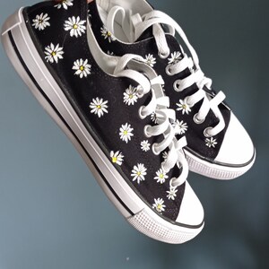 Custom Daisy Shoes, Hand Painted Daisy Flower Sneakers - Etsy