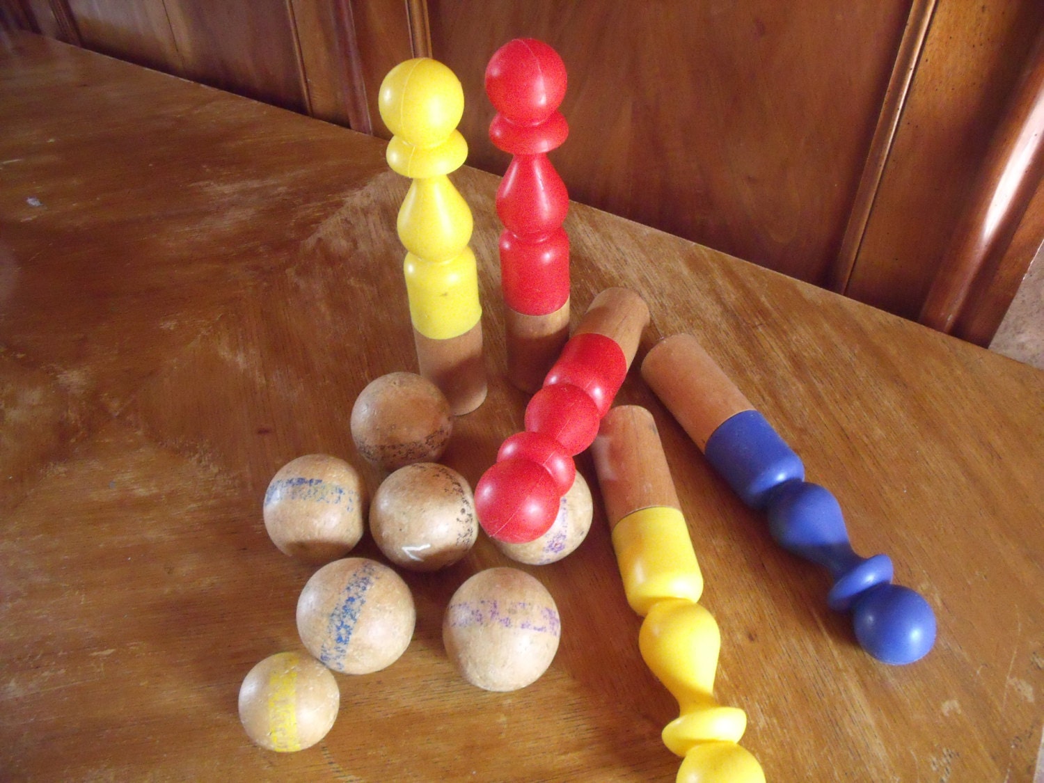 Vintage French Skittles Set , 12 Pieces , Very Nice Antique Condition ...