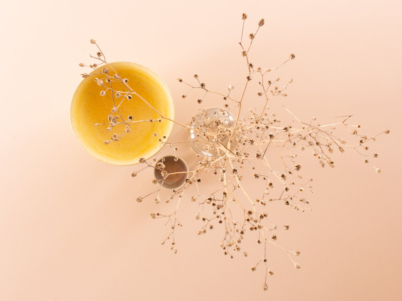 Kobe Round Dining Table // 4 People / Desk / Solid Ash Dowel Legs ...