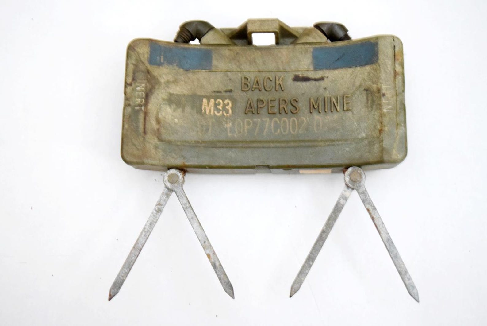 Genuine Vintage Military Practice Claymore Mine With Carrying Bag, Wire ...