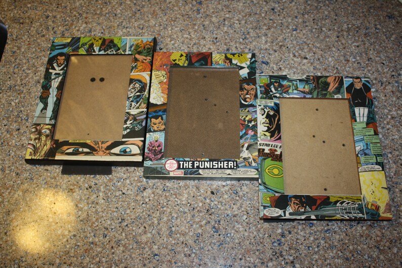 Comic Book Desk Frame Featuring the Punisher 5 X - Etsy
