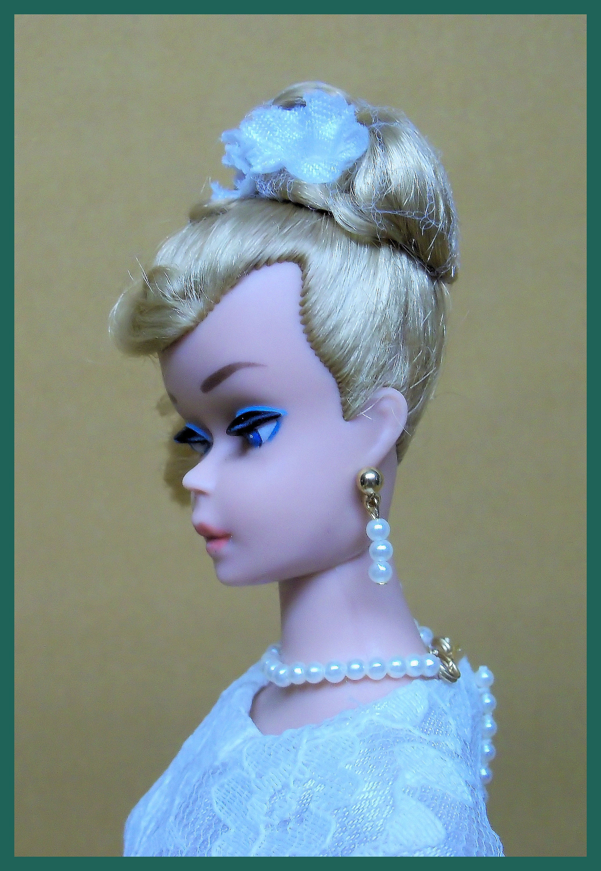 Vintage 1964 Swirl Ponytail Barbie Doll re-designed and Boc Vintage ...