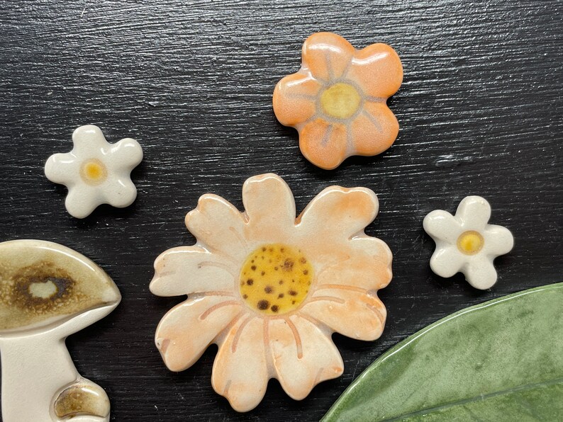 Set of 7 Nature Inspired Magnets in a Set/ Leafs, Orangey Peach Flowers ...