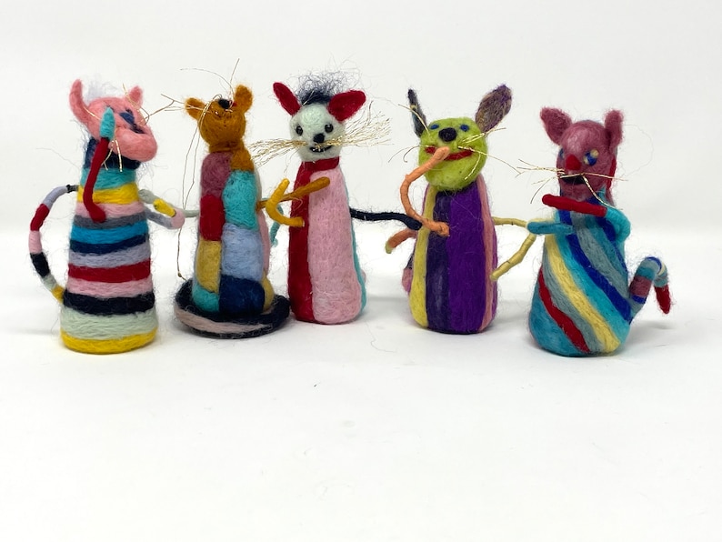 Handmade Wool Felted Cat | Free Standing Felt Cat Decoration ...