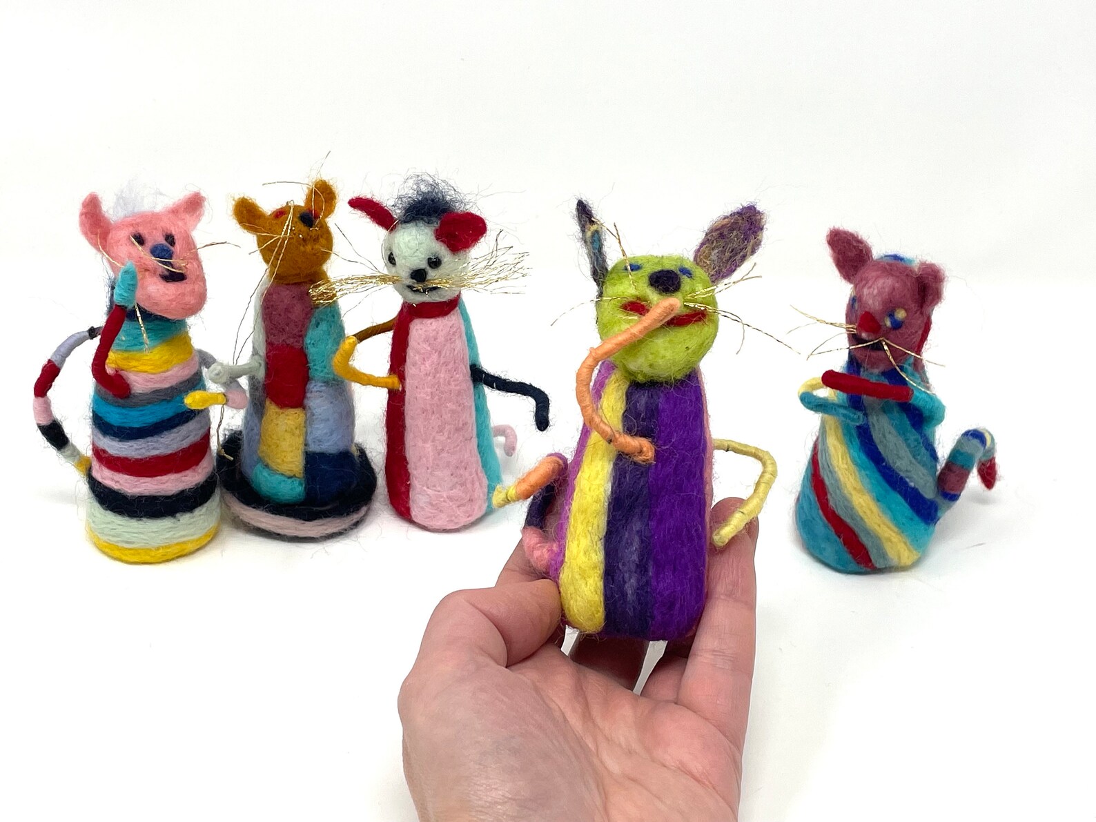 Handmade Wool Felted Cat | Free Standing Felt Cat Decoration ...