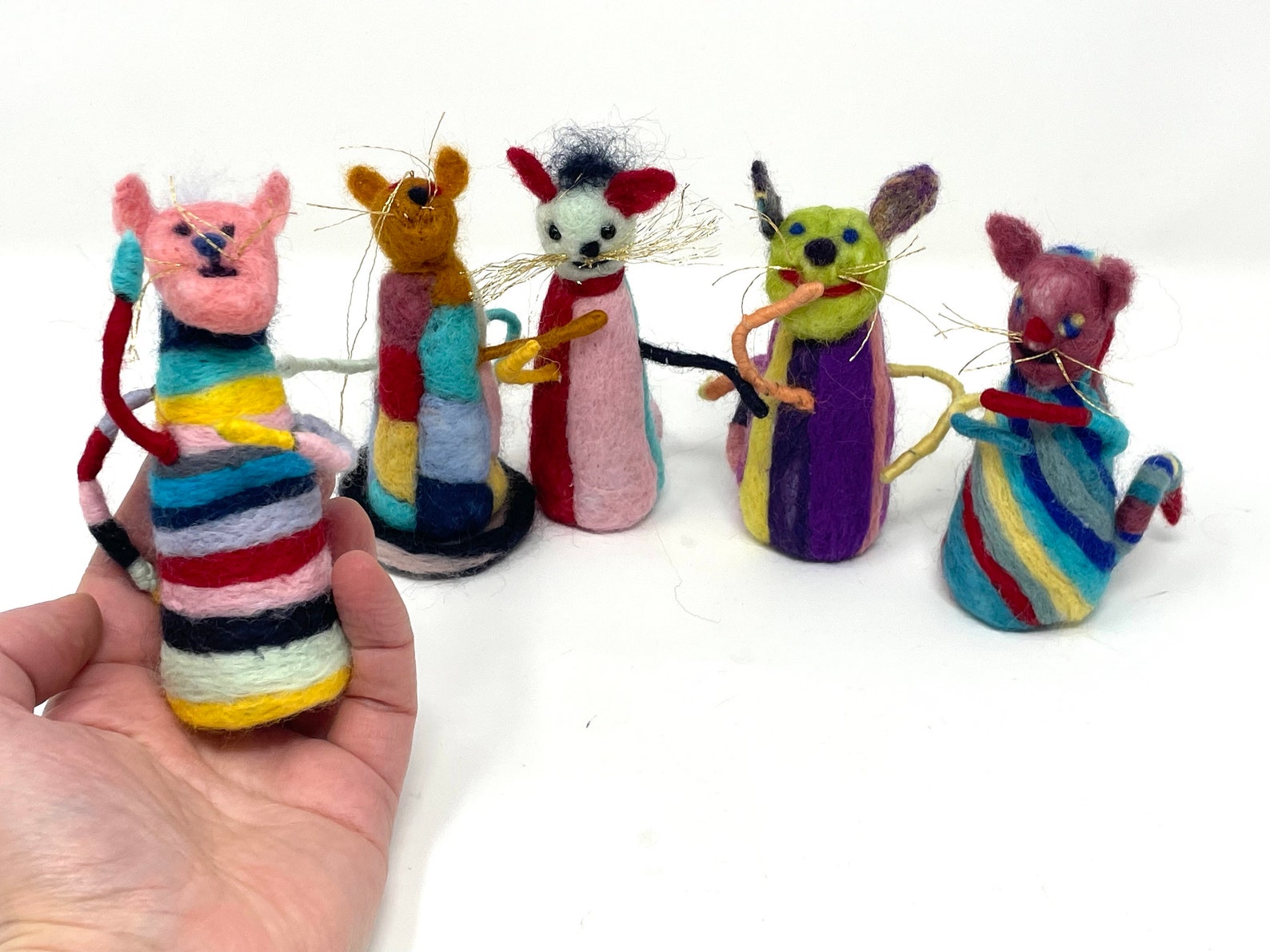 Handmade Wool Felted Cat | Free Standing Felt Cat Decoration ...
