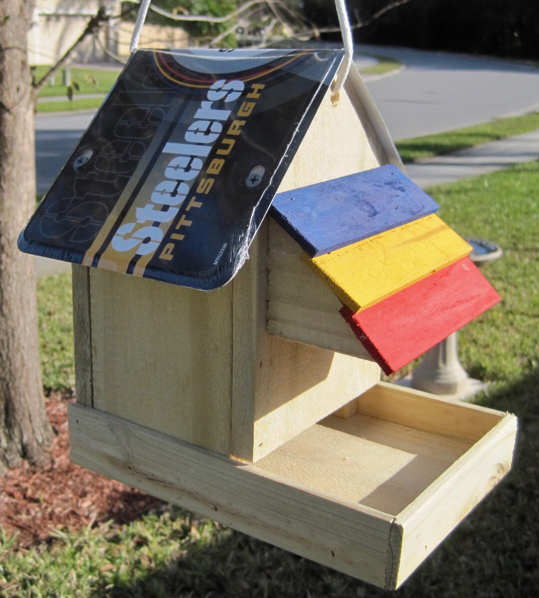 Handmade Novelty Bird Feeder or Bird House License Plate Roof ...