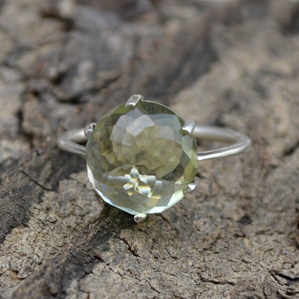 Green Quartz Ring - Etsy