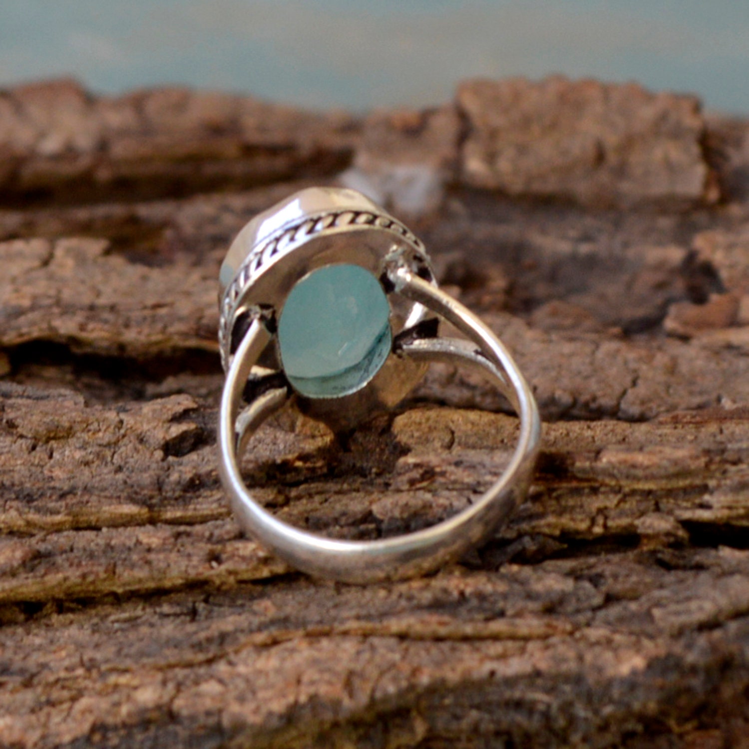 Anillo de calcedonia de agua facetada anillo de calcedonia - Etsy España