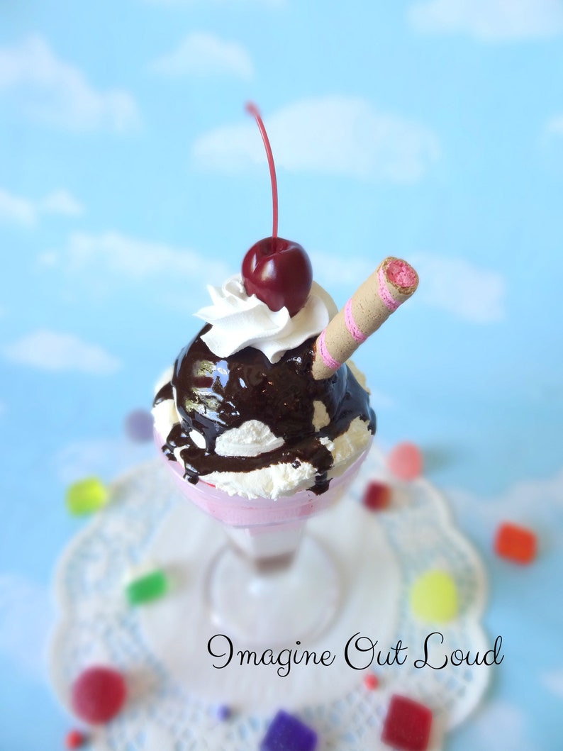 Fake Ice Cream Sundae Tall Milkshake Prop Vanilla Chocolate Strawberry ...