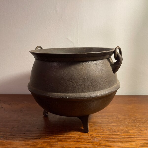 Antique Cauldron - Etsy