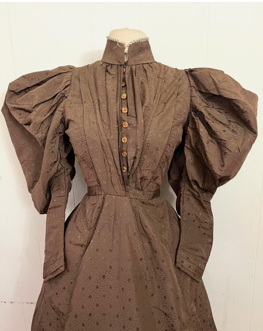 1800s VICTORIAN Brown Silk Damasked Leg of Mutton Sleeves Dress - Etsy