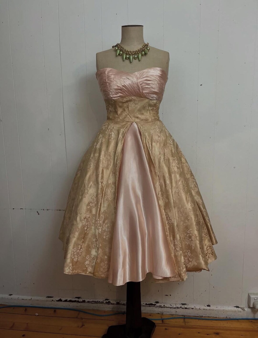 1940s Disney Princess Starlet Old Hollywood Peachy Pink Pleated Silk ...