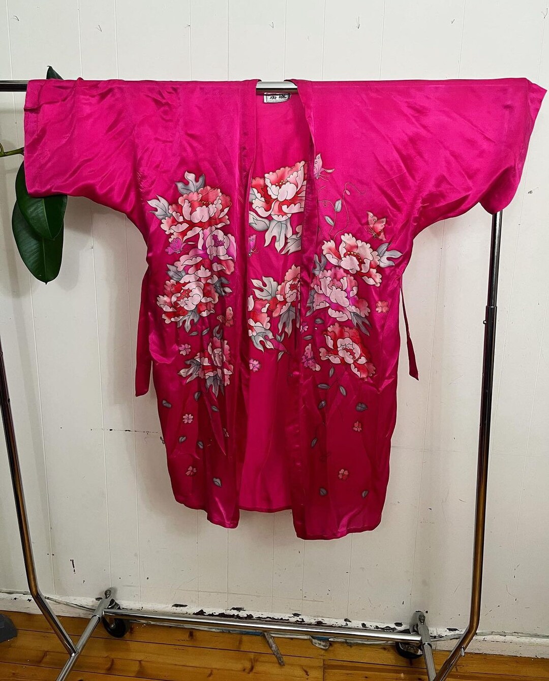 L/XL Vintage 1980s Pure Silk Satin Hand Painted Robe - Etsy