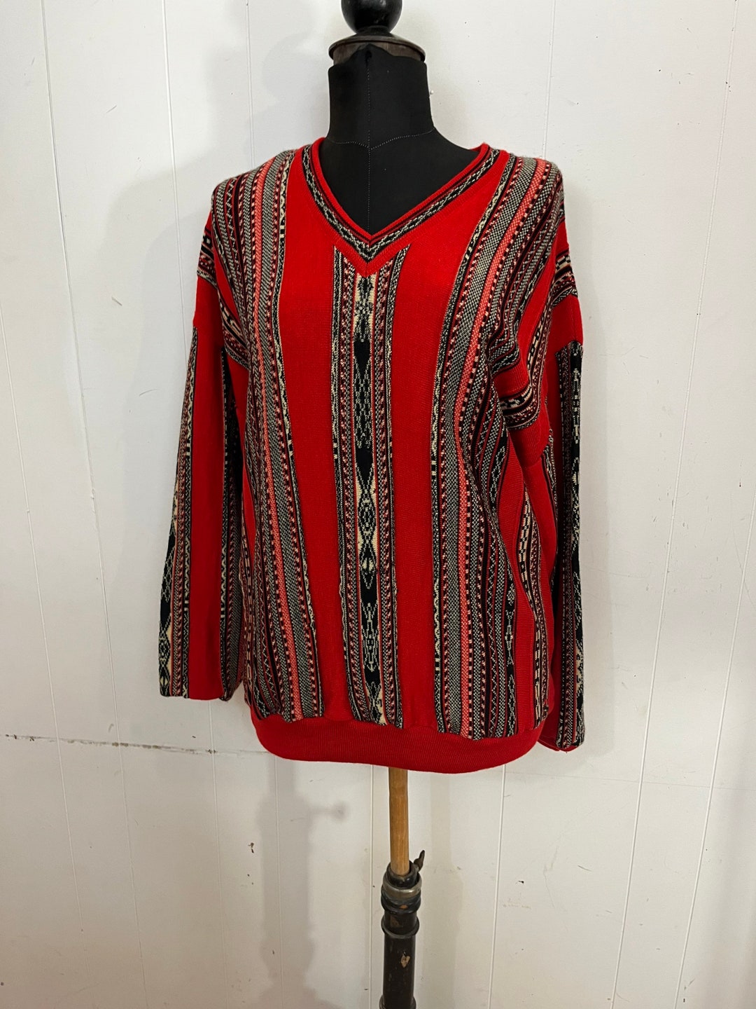 Incredible Australian Made 80s Jumper, With an Eye Catching Deco Style ...