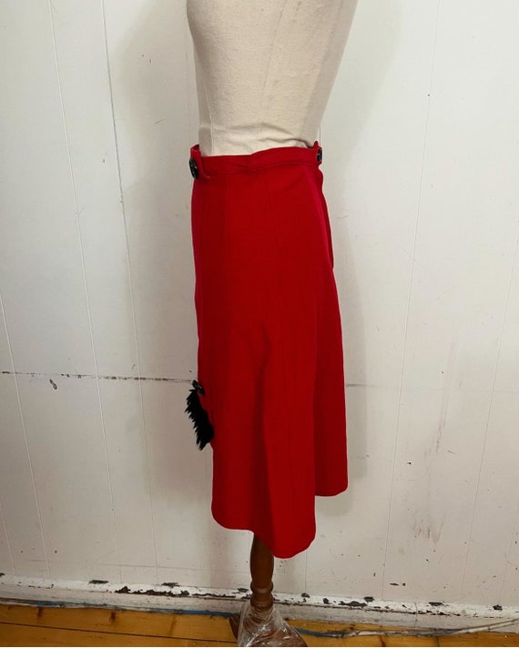 1950s fine red wool skirt with buttons & a fringe tha… - Gem