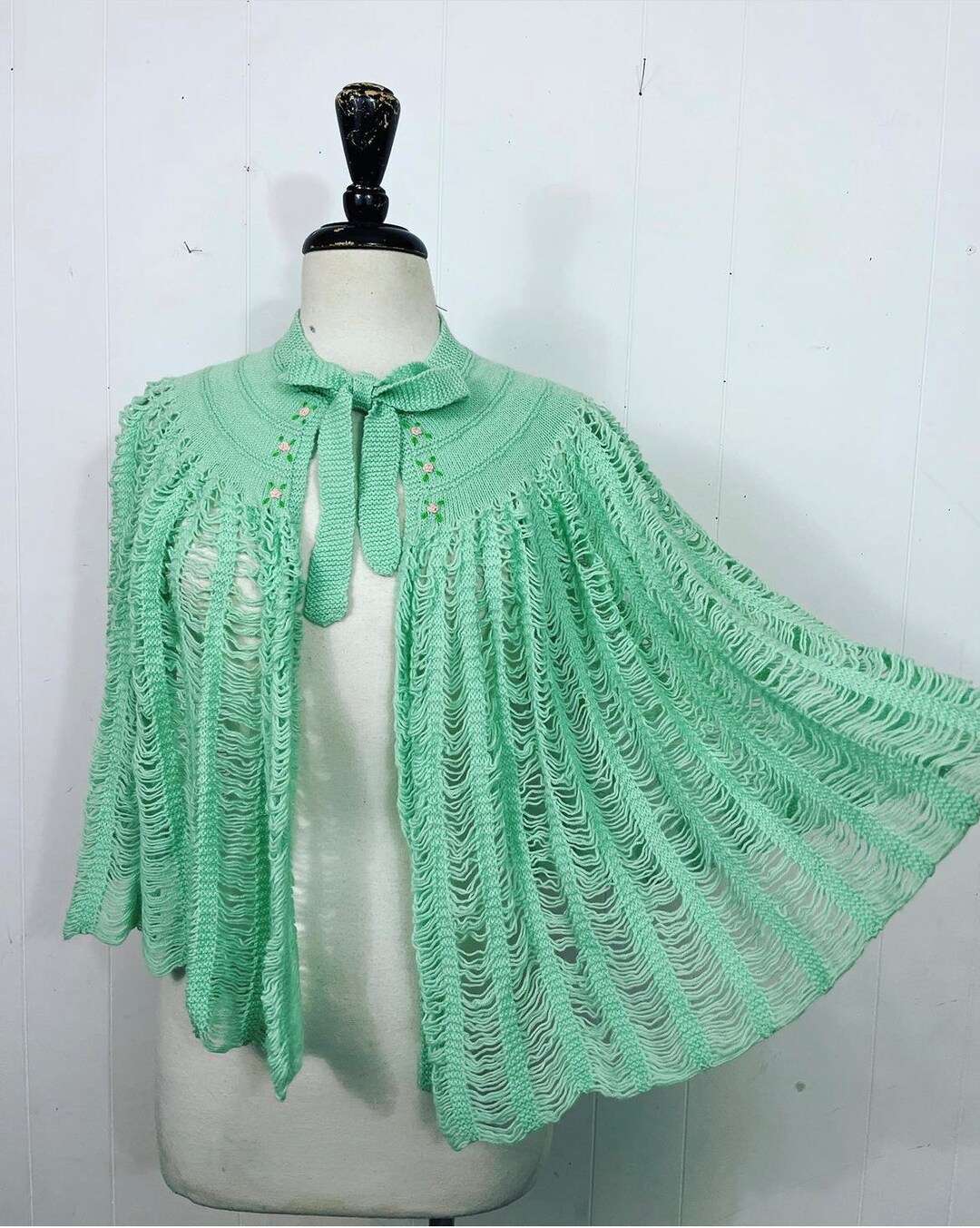 1930s Mint Green Hand Knit Cape Rose Embroidery - Etsy