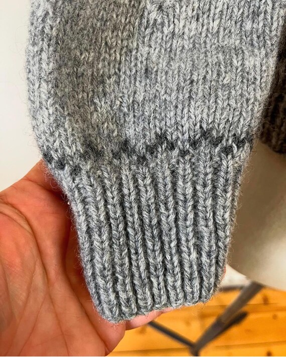 1980s cute cottage core schoolhouse hand knit pure wo… - Gem