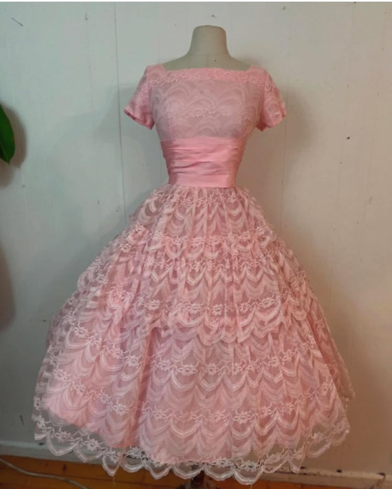 1950s pink lace prom dress fit and flare romantic - Gem