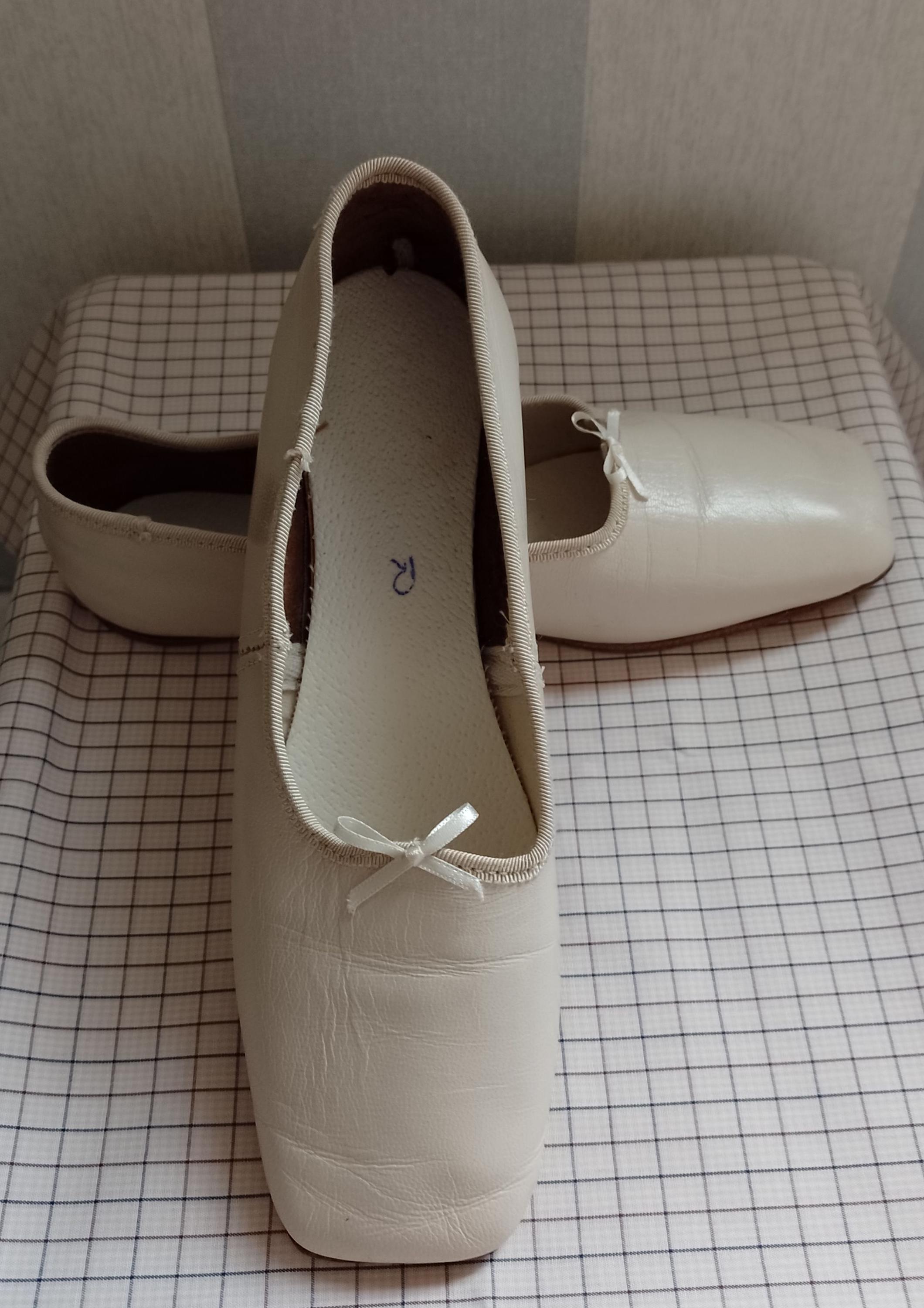 1830s/1840s Replica Shoes, UK Size 4 - Etsy