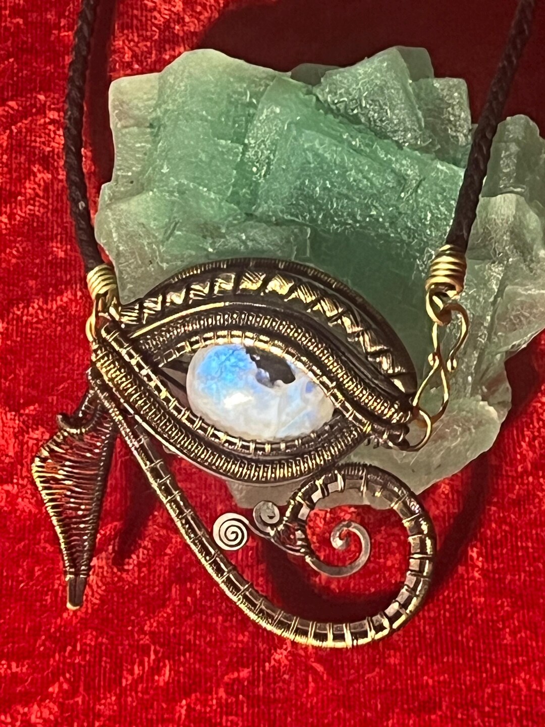 Eye of Horus Wire Wrapped Design - Etsy