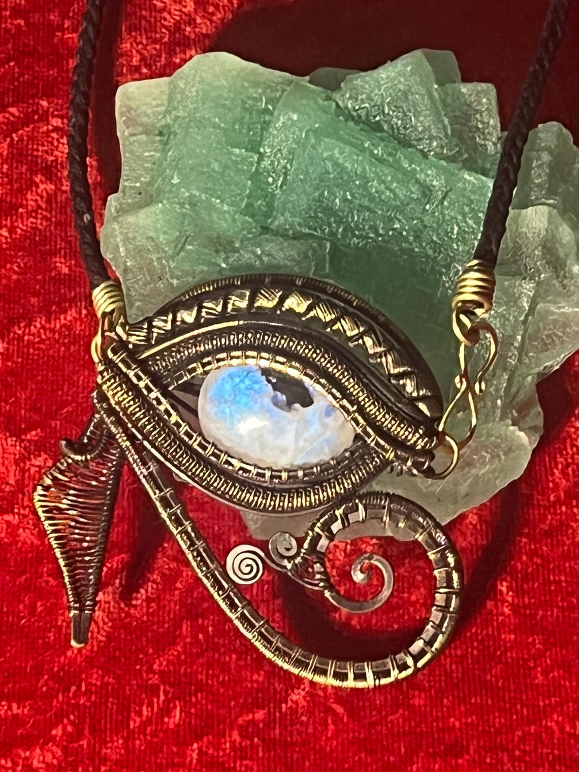 Eye of Horus Wire Wrapped Design - Etsy