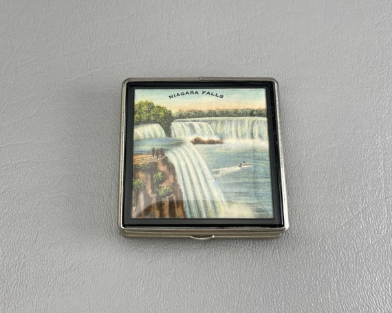 Vintage 1930s Niagara Falls Makeup Compact-2 Inches W… - Gem