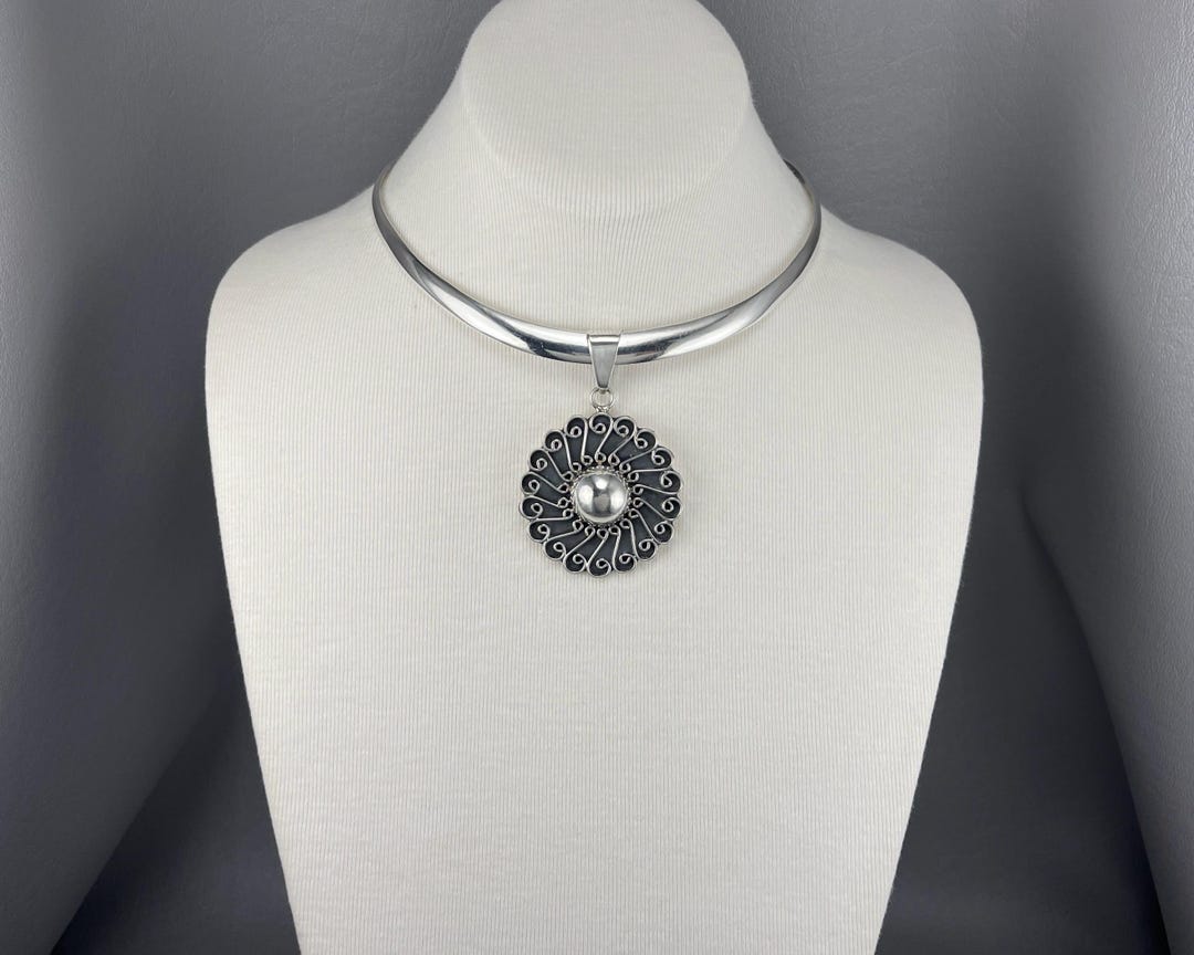 Sterling Silver Slide Pendant and Neck Ring-fits a Smaller Neck. Please ...