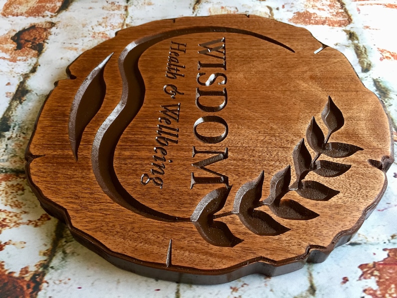 Round Log Shape Outdoor Carved Cabin Sign Personalized - Etsy