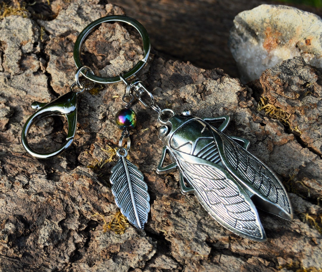 Cicada Keychain, Insect Backpack Charm, Nature Lovers Accessories ...