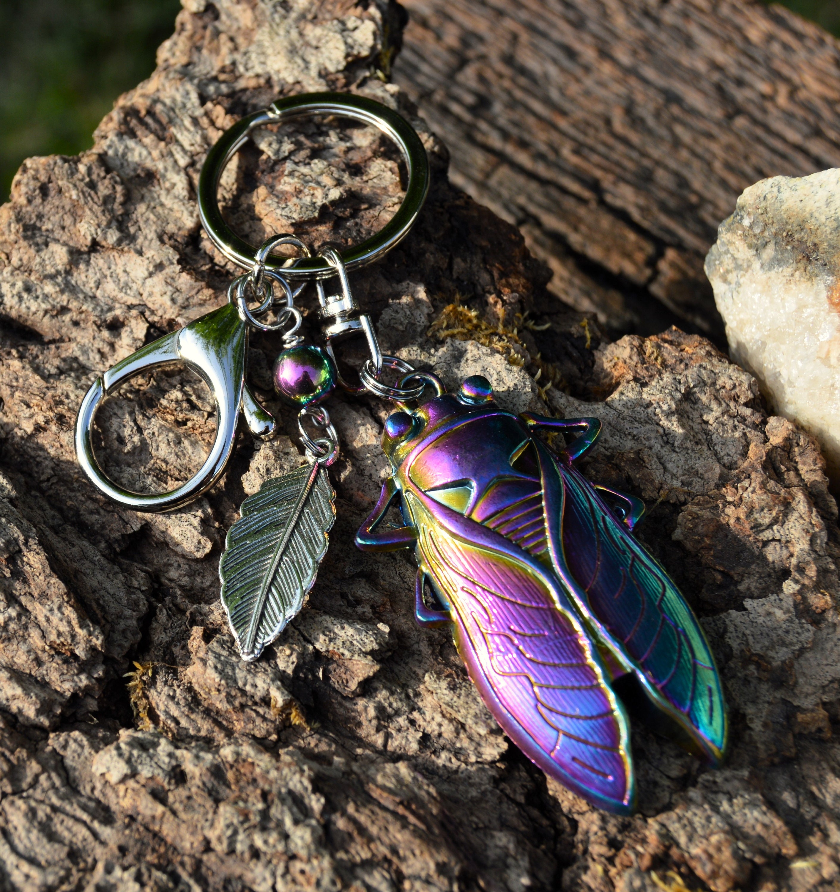 Cicada Keychain, Rainbow Metallic Insect Handbag Dangle, Bug Tote Charm ...