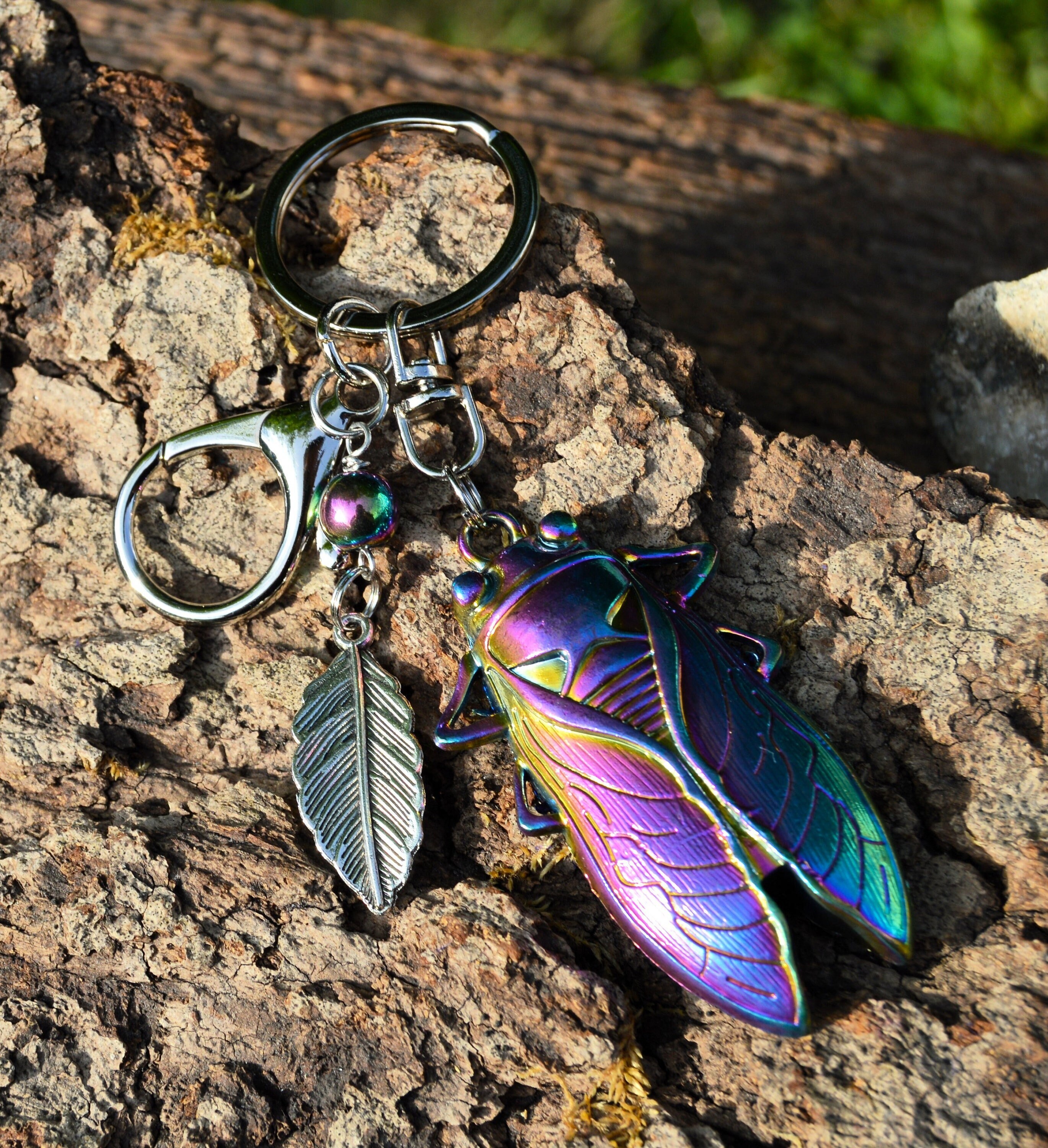 Cicada Keychain, Rainbow Metallic Insect Handbag Dangle, Bug Tote Charm ...